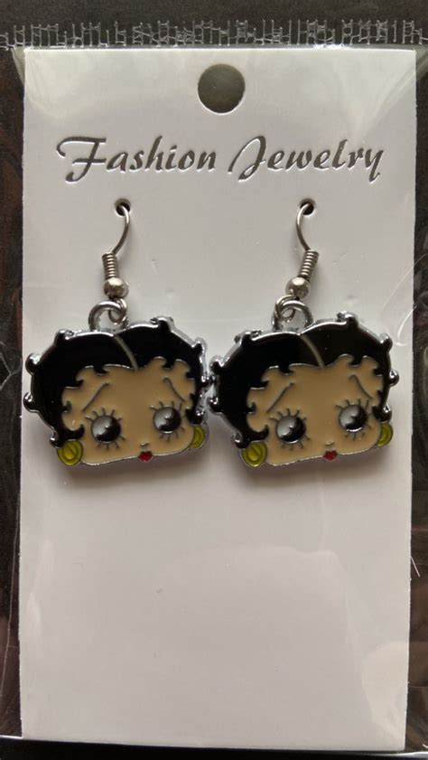 Betty Boop Face Earrings Lets Jive