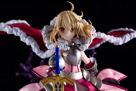 Kadokawa「fatekaleid Liner プリズマイリヤ Licht 名前の無い少女 イリヤスフィール セイバーアルトリアver