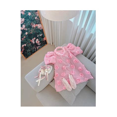 포마이엔젤👼🏻 샤이닝 하트튜튜발레복🤍 ️🩰🫧 하트튜튜를 데일리하면서도 발레복으로도 함께할 수 있도록 제작되었어요 풍성한 핏을위해 총 3겹의 샤원단을 각각 주름잡아