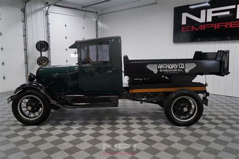1928 Trucks