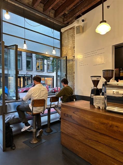 여자 혼자 뉴욕 여행 5박6일 1~2일차 뉴욕 에어비앤비 라쿠 에임레온도르 뉴욕카페추천 뉴욕 할로윈데이 네이버 블로그