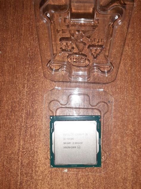 Процессоры Intel Core I5 9400 Srg0y 2 90 Ghz б у 2 500 грн Комплектуючі та аксесуари