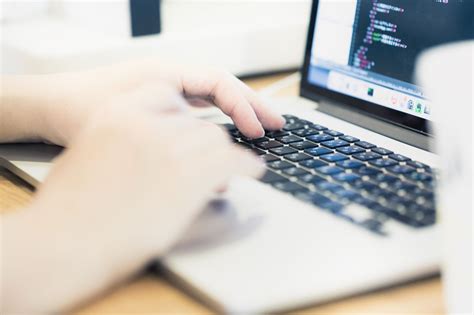種類別Pythonの仮想環境を使うメリット つと使い方を紹介 IT業界エンジニア就活生第二新卒転職者 代向け情報サイト