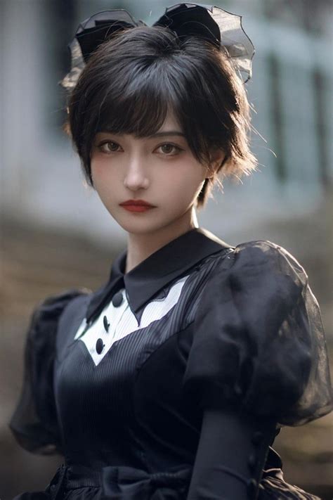 【綾波レイコスプレが話題】中国の再現度が高すぎるコスプレイヤーって？ Forza Style｜ファッション＆ライフスタイル[フォルツァスタイル]