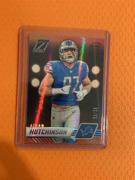 2023 Panini Zenith Aidan Hutchinson Artist Proof 50