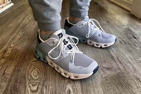 The Best Running Shoes For Plantar Fasciitis According To Podiatrists