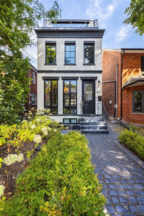 111 Givins St Toronto On M6j 2y1 Open House Media