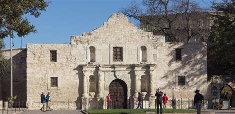 Visit The Alamo In San Antonio Texas