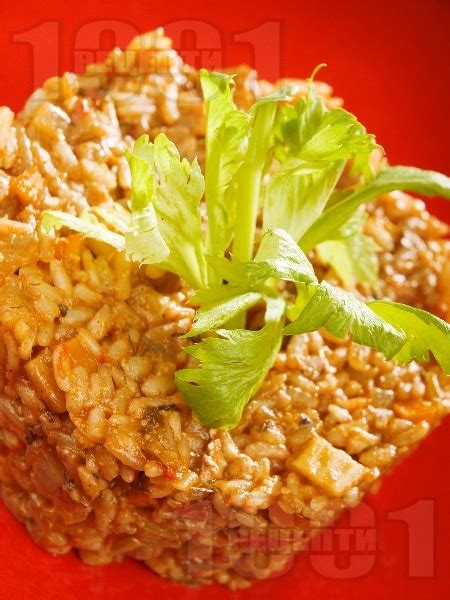 Вкусно вегетарианско ризото с пресни или замразени гъби манатарки зеленчуци и сирене пармезан