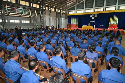 နိုင်ငံတော်စီမံအုပ်ချုပ်ရေးကောင်စီဥက္ကဋ္ဌ တပ်မတော်ကာကွယ်ရေးဦးစီးချုပ