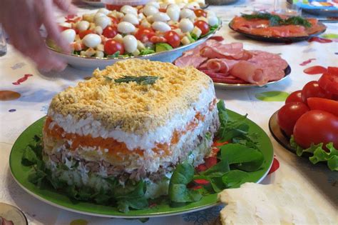 სალათი მიმოზა კლასიკური რეცეპტი და მომზადების საიდუმლოები