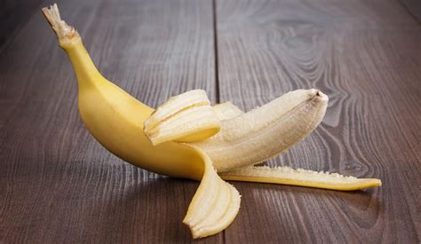 How To Peel A Banana 10 Ways