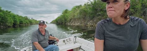 Watch Swamp People Serpent Invasion S04 E11 Relentless Pursuit