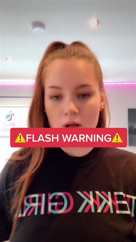Eins Zwei Polizei Flash Trends And Rave Culture Tiktok