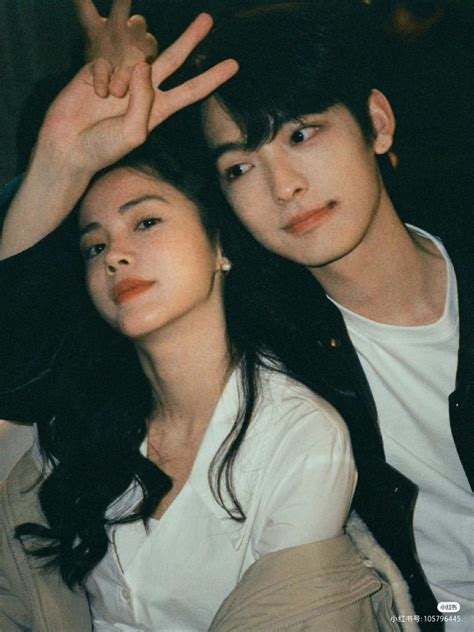 Pin By 습 On 크로키 그림도움 In 2025 Pose Reference Photo Cute Relationship