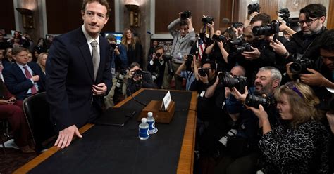 ‘소셜미디어 중독 美 법으로 차단