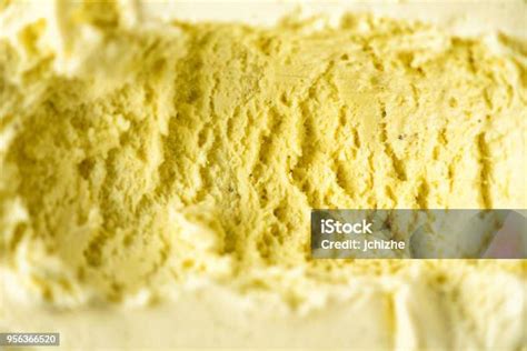 바닐라 아이스크림 배경 특 종 여름 음식 개념 복사 공간 평면도 달콤한 요구르트 디저트 또는 노란색 아이스크림 질감 개념에 대한 스톡 사진 및 기타 이미지 Istock