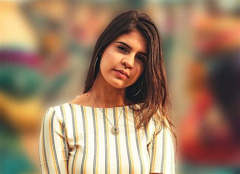 사진 배경 흐리게 온라인 사진 배경 흐림 무료 Fotor