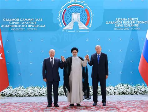 Мультимедиа Лидеры Ирана России и Турции провели трехсторонний саммит Russian News Cn