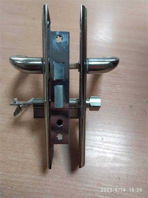 Комплект брава дръжки и патрон 50 мм междуцентрие за китайски врати Врати дограма