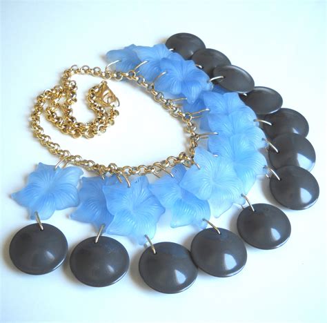 חדש בבוטיק הצפוני מותג האופנה פיצקע ותכשיטים של נעמה ברוש רוז רוה ייצוג ויחסי ציבור סקופר