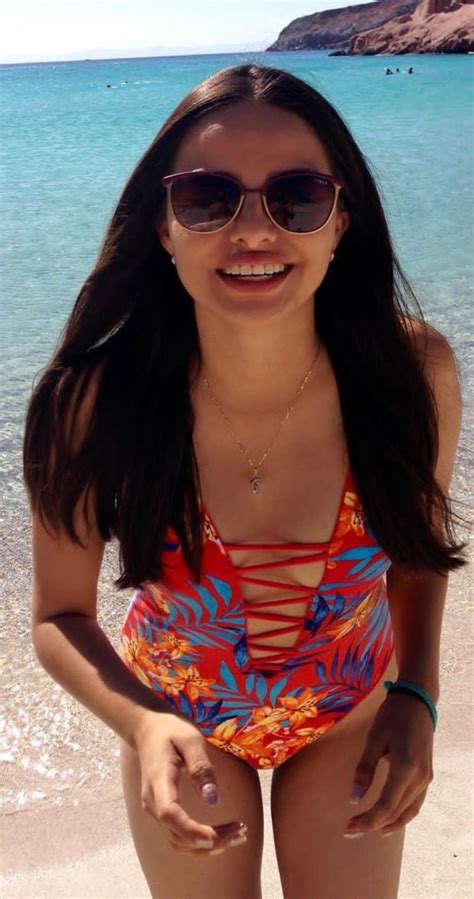 Foto De Desconocida 7