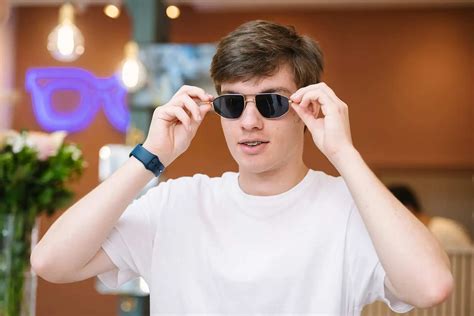 What Is Axis On An Eye Test Common Eye Prescription Details Explained Taylor West And Co