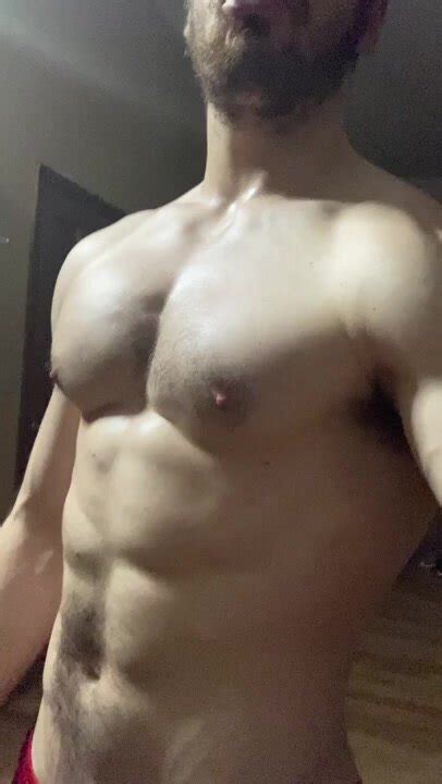 Pec Bouncing ThisVid