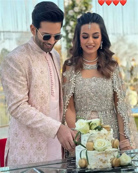 hira khan and arslan khan beautiful wedding moments reviewit pk