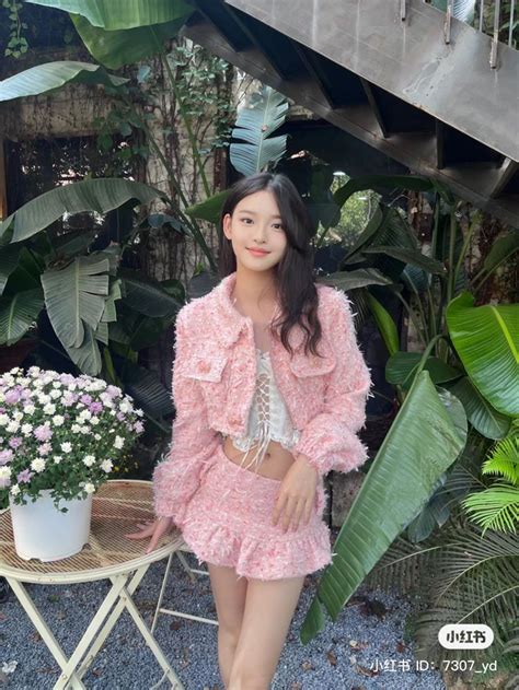 ปักพินโดย Chaa ใน Chinese Girl 4