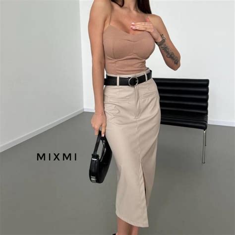 Спідниця — ціна 580 грн у каталозі Міді спідниці Купити жіночі речі за доступною ціною на Шафі