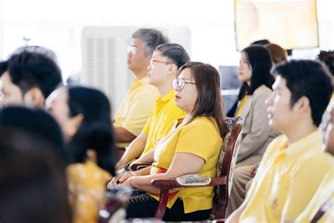 โครงการเฉลิมพระเกียรติ 72 พรรษา พระบาทสมเด็จพระวชิรเกล้าเจ้าอยู่หัว