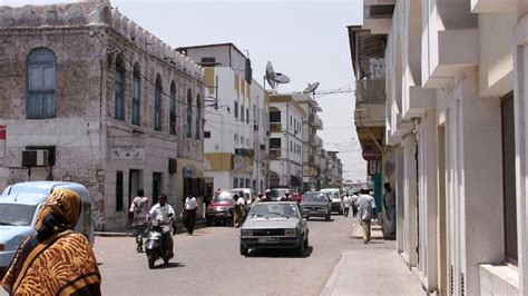 Booliska Jabuuti Oo Howlgallo Ka Billaabay Caasimadda