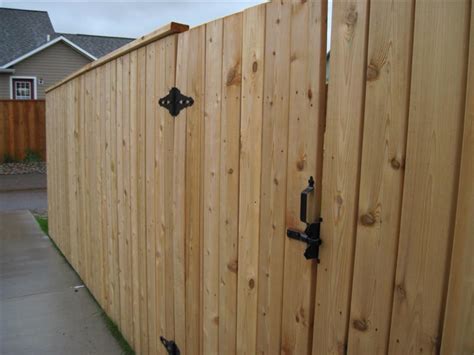 DIY Fence Building Tips Party Two