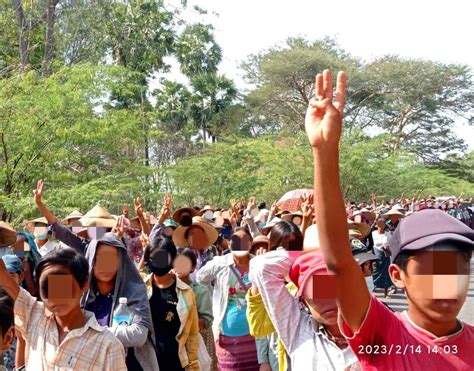 Khit Thit Media On Twitter မြိုင်မြို့နယ် သပိတ် စစ်ကြောင်း ဖက်ဆစ် စစ်တပ် တော်လှန်ရေး ချီတက