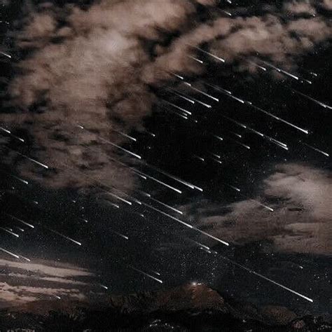 Pin Oleh Amani 🌸 Di 16 ️ Di 2024 Artis Bertato Riasan Cosplay