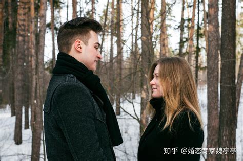 在爱情里，让男人越陷越深的女人，都有这些特点 知乎