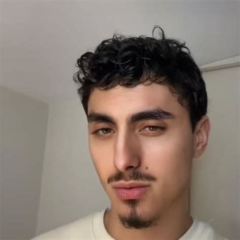 Sofian 🦅 Sofiandrc • Threads Say More