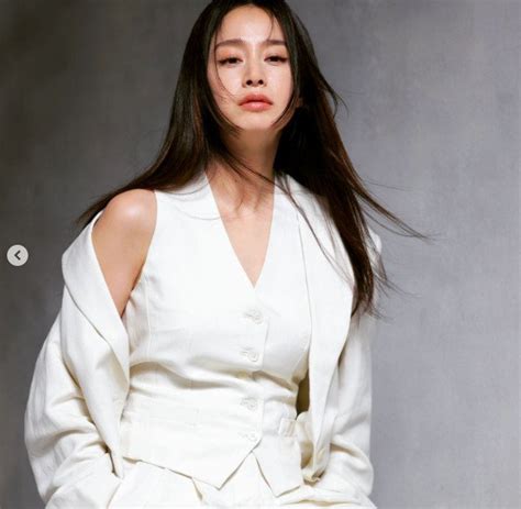 김태희 빛나는 태쁘 여신 비주얼♥비가 또 반할 섹시고혹미 N샷 파이낸셜뉴스