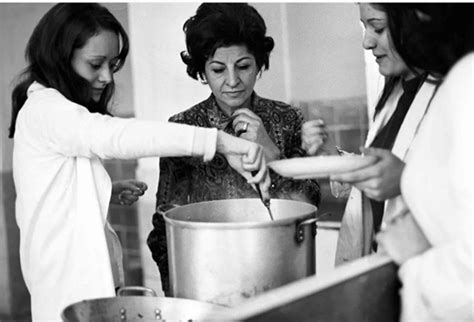 قاب تاریخ ماجرای شهید کمال کورسل فرانسوری امام جمعه مادامالعمر پهلوی و کلاس آشپزی روزنامه