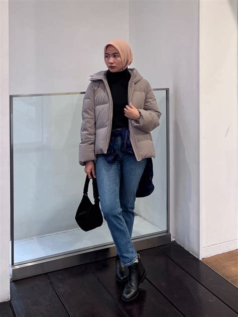 ดูไอเดียสไตล์การแต่งตัวสำหรับ「เสื้อคอเต่า Heattech ผ้าฟลีซ แขนยาว、เสื้อแจ็คเก็ต Comfort กระดุม 2