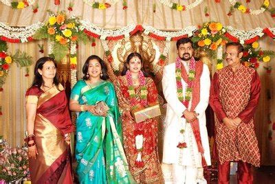 Singer Karthik Wedding Photos Shadi Pictures