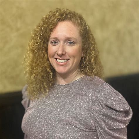 Leah Mcguffin Mason Oh Real Estate Associate Re Max Preferred Group