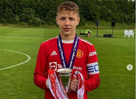 Kisah Amir Ibragimov Pemain Muda Berbakat Manchester United Yang Mahir