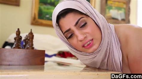 Dagfs Arabic Chick Nadia Ali Tastes White Cock Porn 48 Xhamster