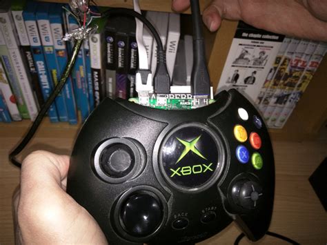 Shoving A Raspberry Pi Zero Into An Xbox Controller Hackaday
