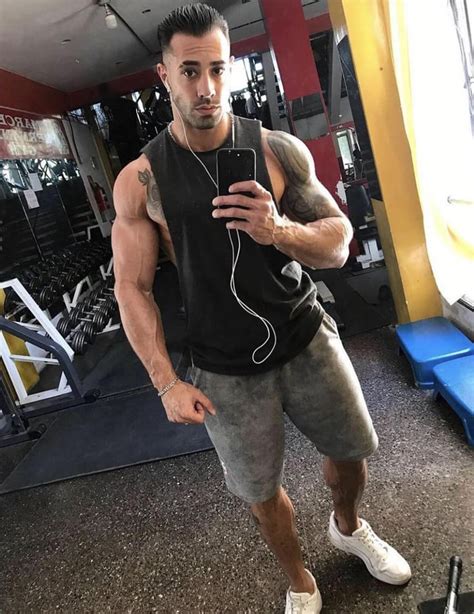 Come Sit On Daddys Lap R Clothedmuscle