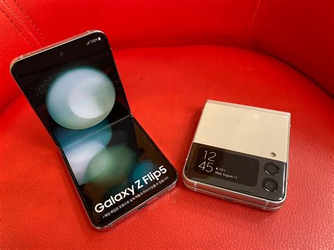 Z플립 필름 교체비용 셀프로 필름 교체 과연 해도될까 Z폴드 도 해당됨 우쿠렐라 블로그