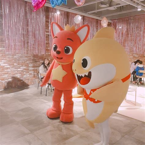 핑크퐁 우리아이 첫 영화관 나들이 개봉 기념 핑크퐁and아기상어와