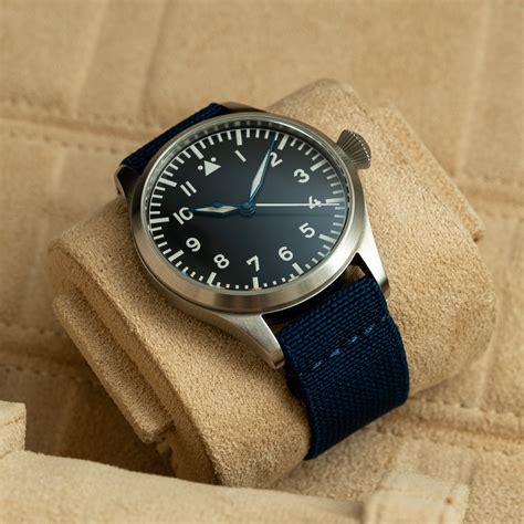 Elastic Loop Navy Delugs